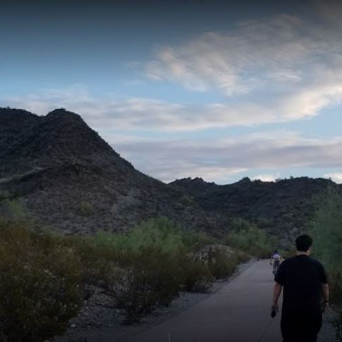 Dreamy Draw Recreation Area - Hiking Trail in Phoenix