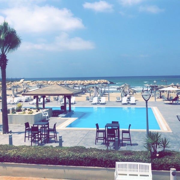 Rest House Tyre | إستراحة صور - 8 tips from 299 visitors