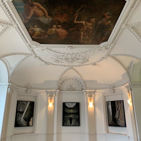 Moderna Galerija - Donji Grad - 2 tips from 133 visitors