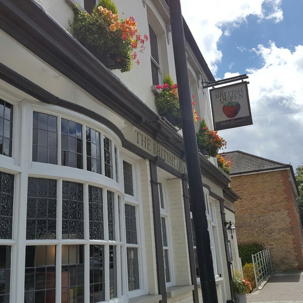 The British Queen - Pub in Locksbottom