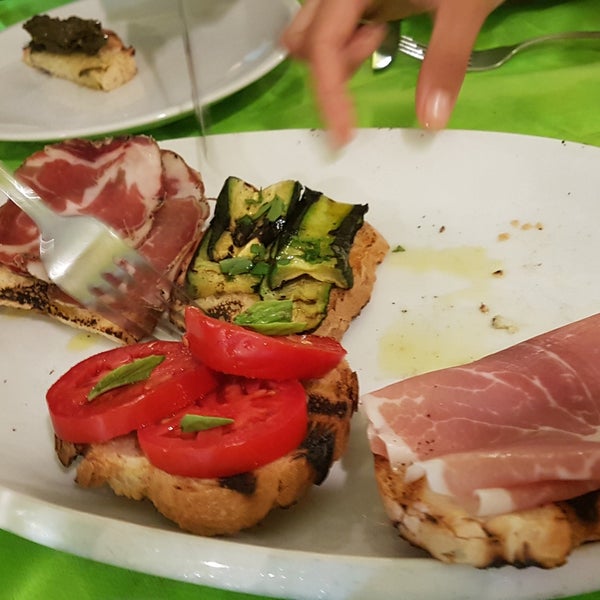 Zedi - Restaurant in Atri, Abruzzo