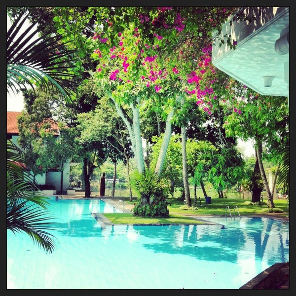 Mahaweli Reach Hotel - 22 tips from 665 visitors