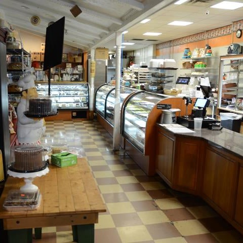 Heitzman Traditional Bakery And Deli - Bakery in Louisville