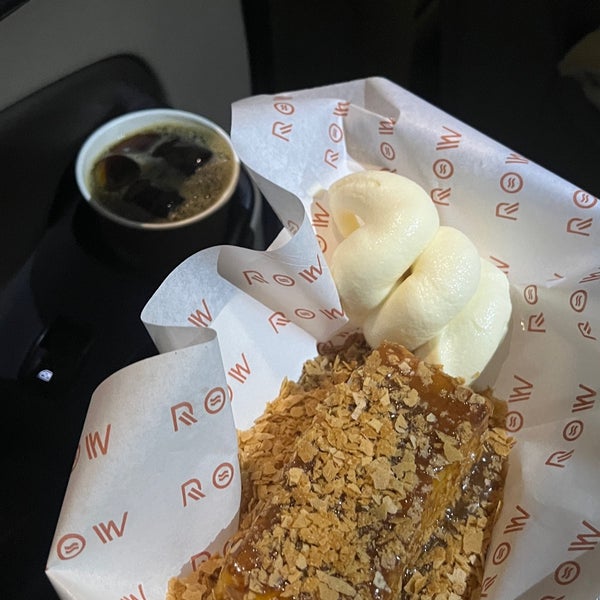 Row Cafe - Café in Medina