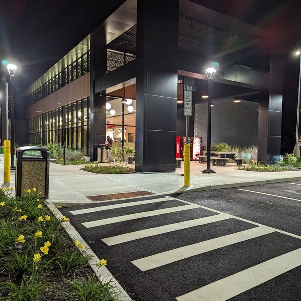 Connie Chung Service Area - Garden State Parkway