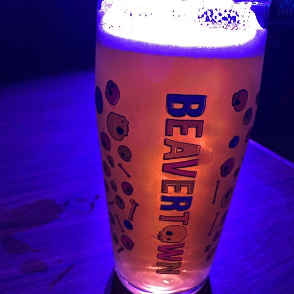 Andwhynot? & The Late Lounge - Pub in Mansfield