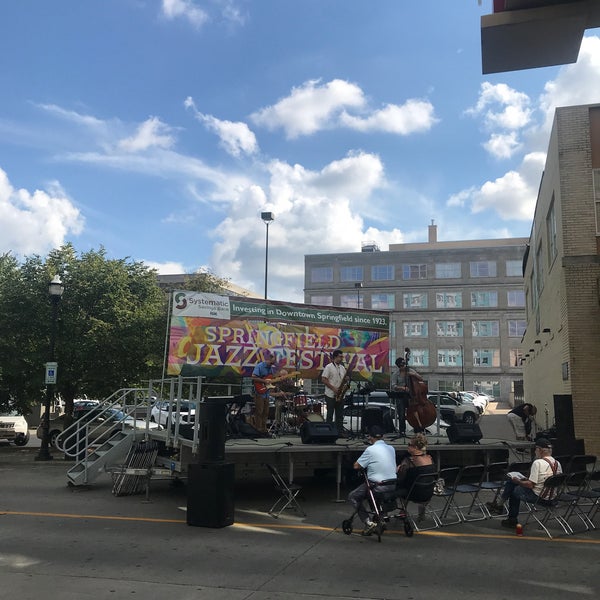 Park Central Square - Downtown Springfield - Springfield, MO