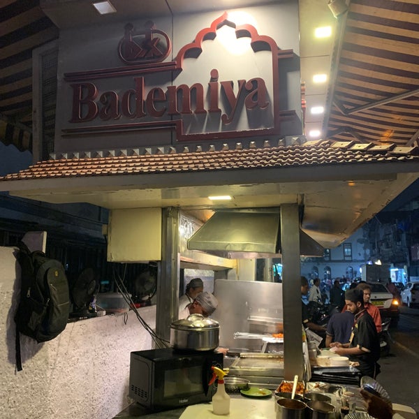 Bademiya - Behind Hotel Taj Mahal - 184 tips