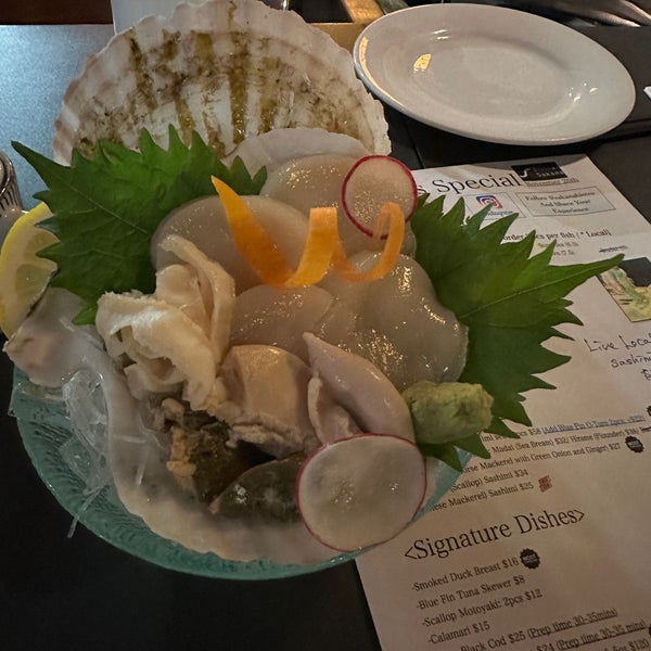 Bistro Sakana - Sushi Restaurant in Vancouver