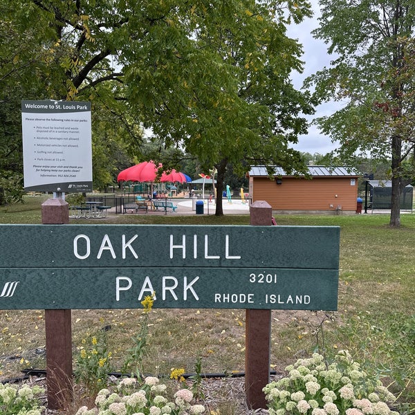 Oak Hill Park - Park in St. Louis Park