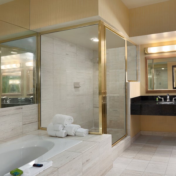 Embassy Suites by Hilton - Brea, CA