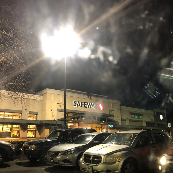 Safeway - Grocery Store in Portland
