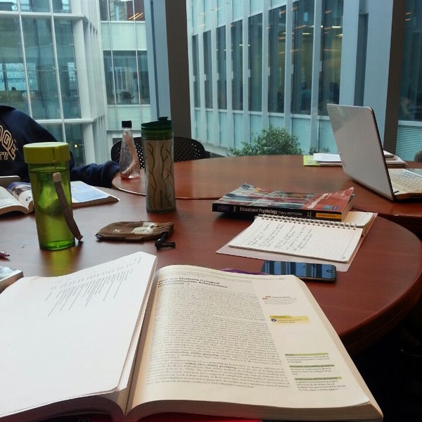 Chi Wah Learning Commons 智華館 - 4 tips from 212 visitors