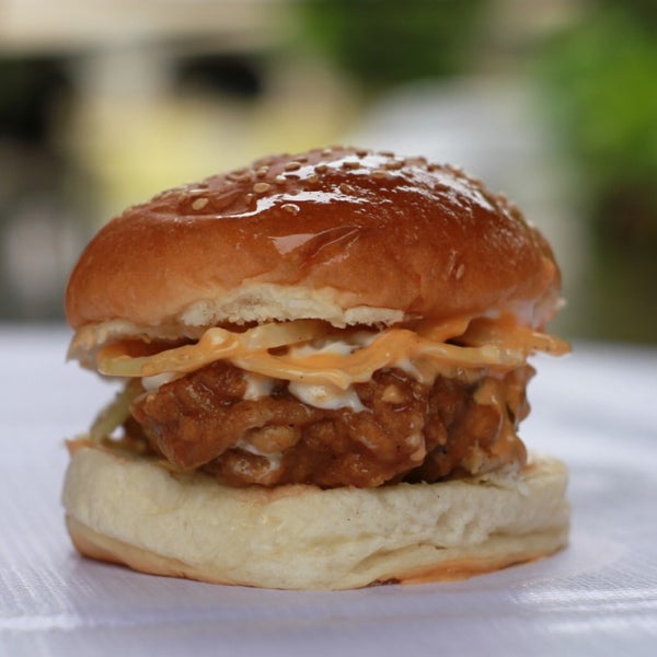 Eddlee Fried Chicken Kadok - Fast Food Restaurant