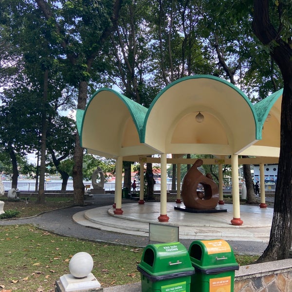 Dam Sen Park - Amusement Park in Thành phố Hồ Chí Minh