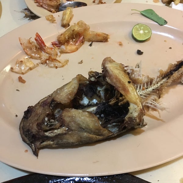 Photos at Muara Kuring - Seafood Khas Indonesia - Seafood Restaurant in ...