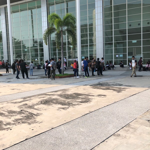 MMU Grand Hall - 25 tips