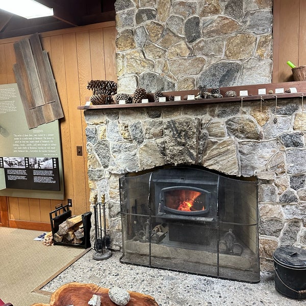Visitor Center | Henry Cowell Redwoods State Park - Felton, CA