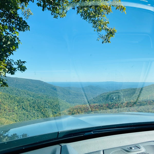 Signal Knob Overlook - Scenic Lookout