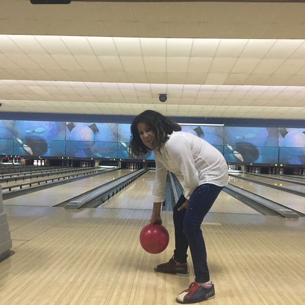 Photos at Sebelen Bowling Center - Piantini - Av. Abraham Lincoln