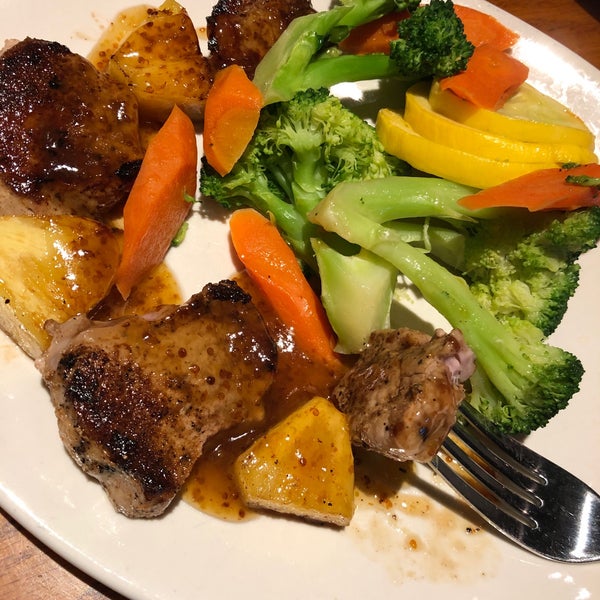 Outback Steakhouse - Steakhouse in Madison