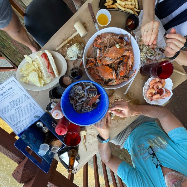 Sandgate's Inn - 27525 N Sandgates Rd