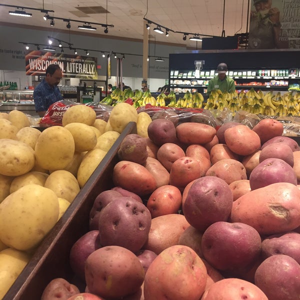 Metro Market - 4 tips from 1081 visitors