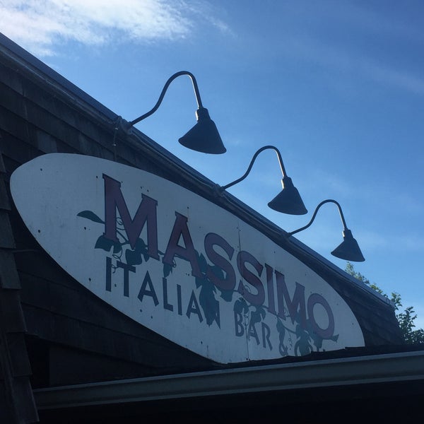Massimo Italian Bar & Grill - 8 tips from 216 visitors