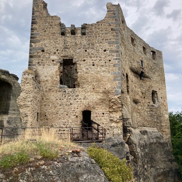 Hrad Valečov - 3 tips from 432 visitors