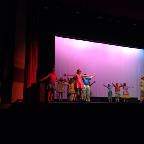 The Carl Gellert Auditorium - Stratford Way