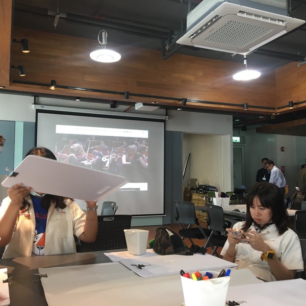 Photos at Knowledge Xchange for Innovation Center (KX) อาคารเคเอ็กซ์ ...