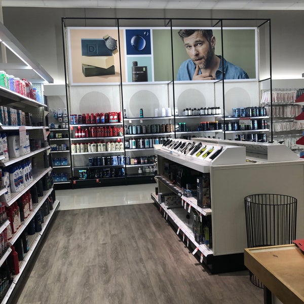 Target - Big Box Store in Norwalk