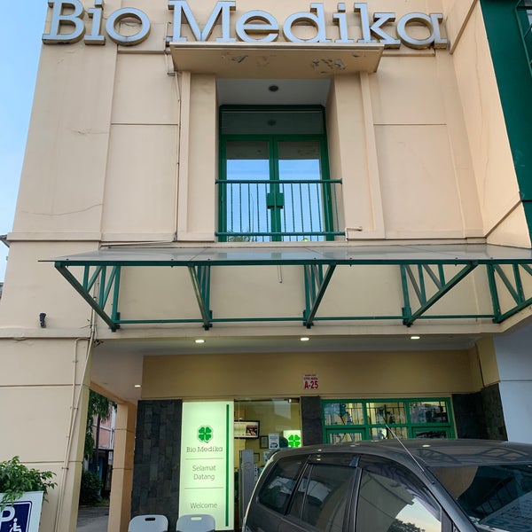 Bio Medika Laboratorium - Pharmacy in Kalideres