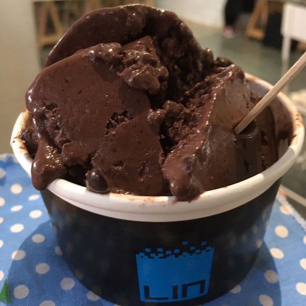 LIN Artisan Ice Cream - Ice Cream Parlor in Jakarta Selatan