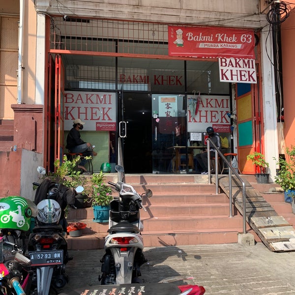 Bakmi Khek - Noodle Restaurant in Penjaringan