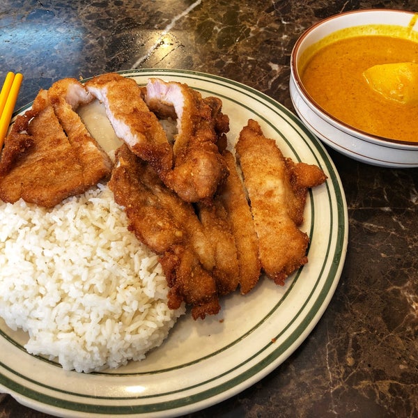 Photos at Sun King Yuen Curry Restaurant 新景園咖哩小廚 - G/F, 20 Spring Garden Ln