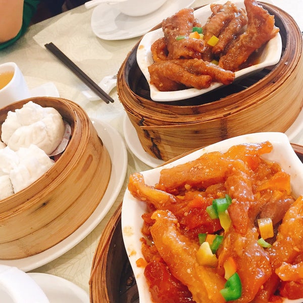 Peninsula Seafood Restaurant - Cantonese Restaurant