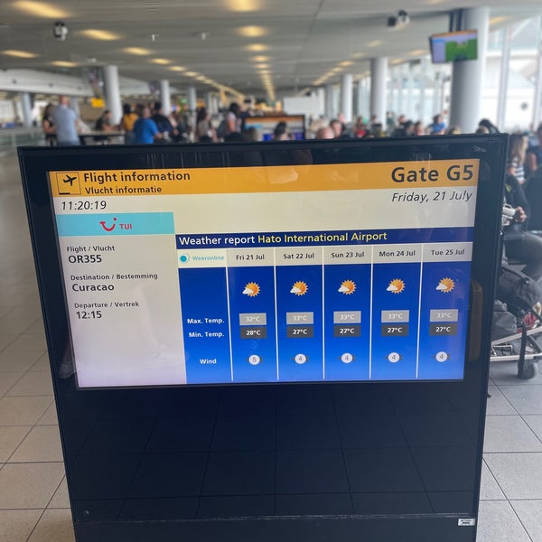 Gate G5 - Concourse G