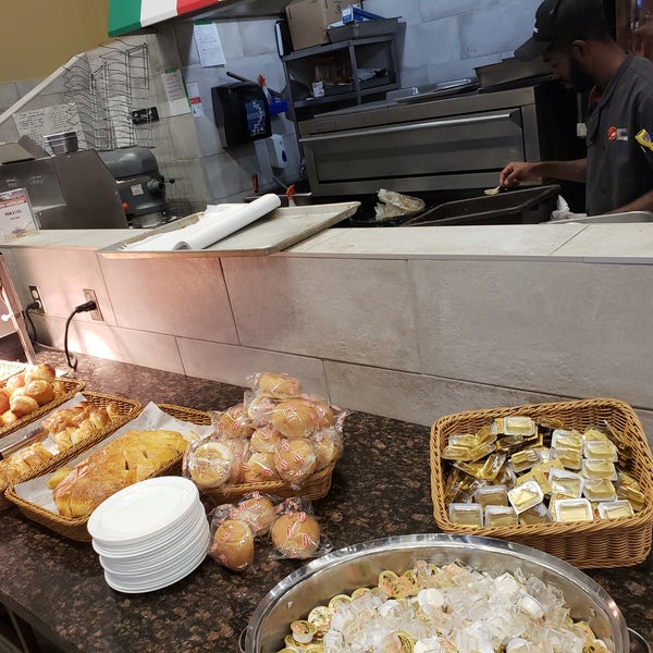 Le Buffet des Continents - Charlesbourg - Québec, QC