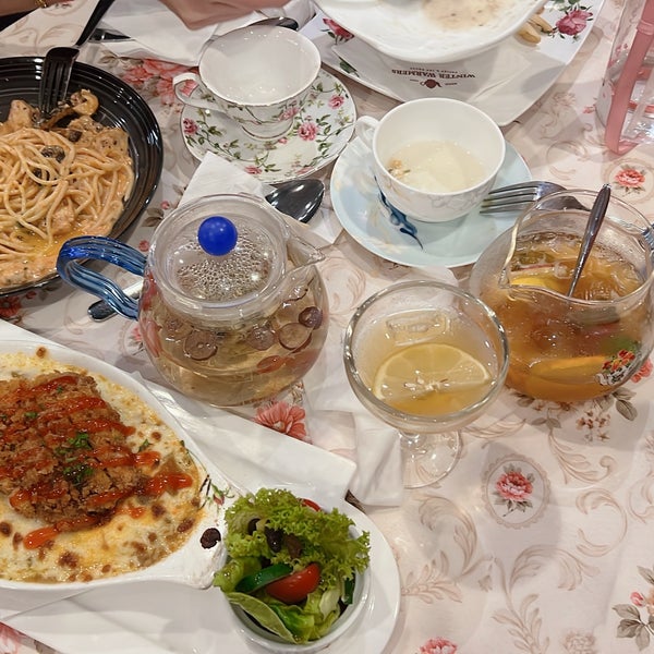 Winter Warmers Coffee & Tea House - Tea Room in Perai