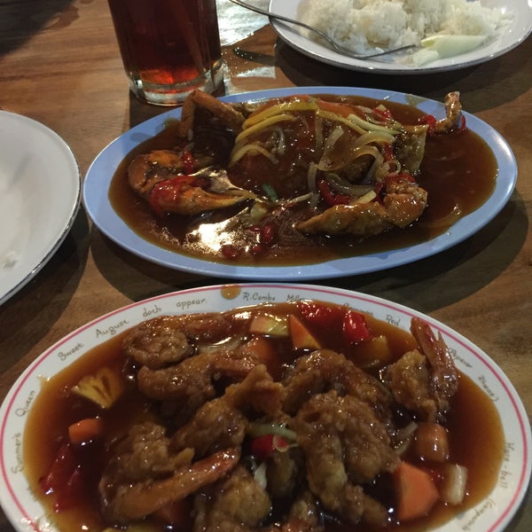 Dapoer Cak Asmo - Chinese Restaurant in Denpasar