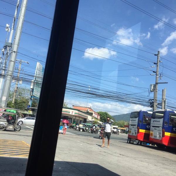 Jollibee - Calamba City, Laguna