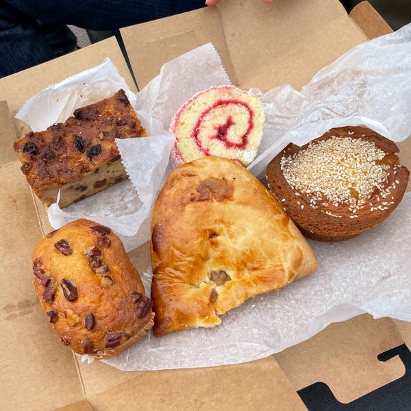 La Mejor Bakery - Mission District - 3329 24th St