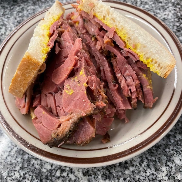 Snowdon Deli - Deli / Bodega in Snowdon