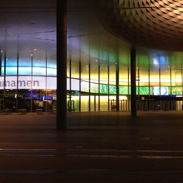 Messeplatz - Plaza in Rosental