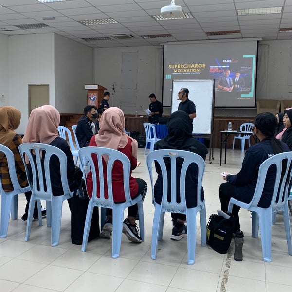 Kolej Felcra Berhad - College Academic Building