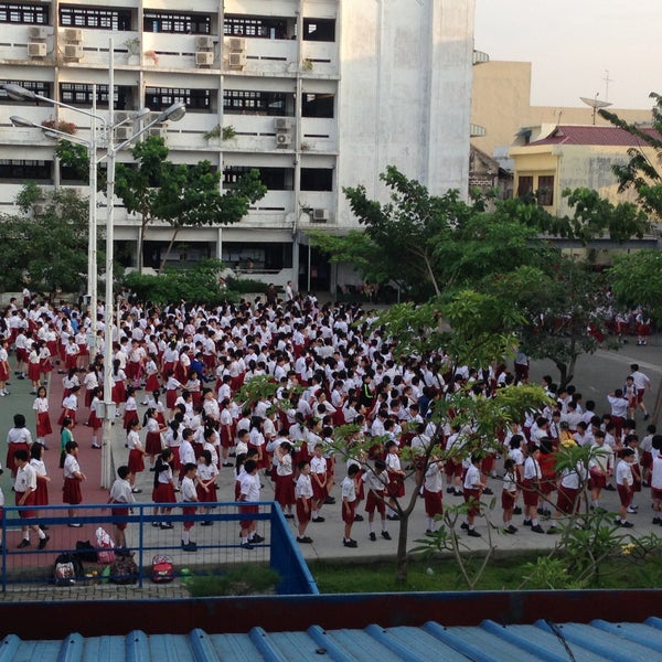 Photos at Yayasan Perguruan Sutomo 1 - Education