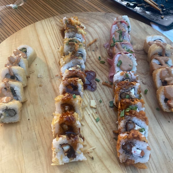 Domu Sushi Bar - Sushi Restaurant