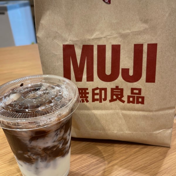 Muji Cafe - วัฒนา - 24 visitors