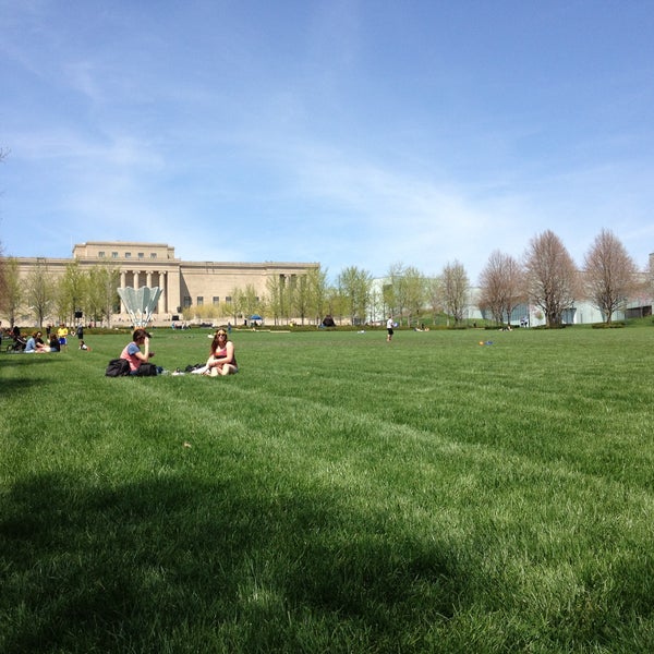 Donald J. Hall Sculpture Park - 11 tips